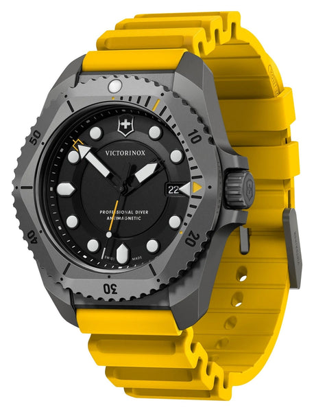 Victorinox Swiss Army Dive Pro Gray Titanium Black Dial Yellow Rubber